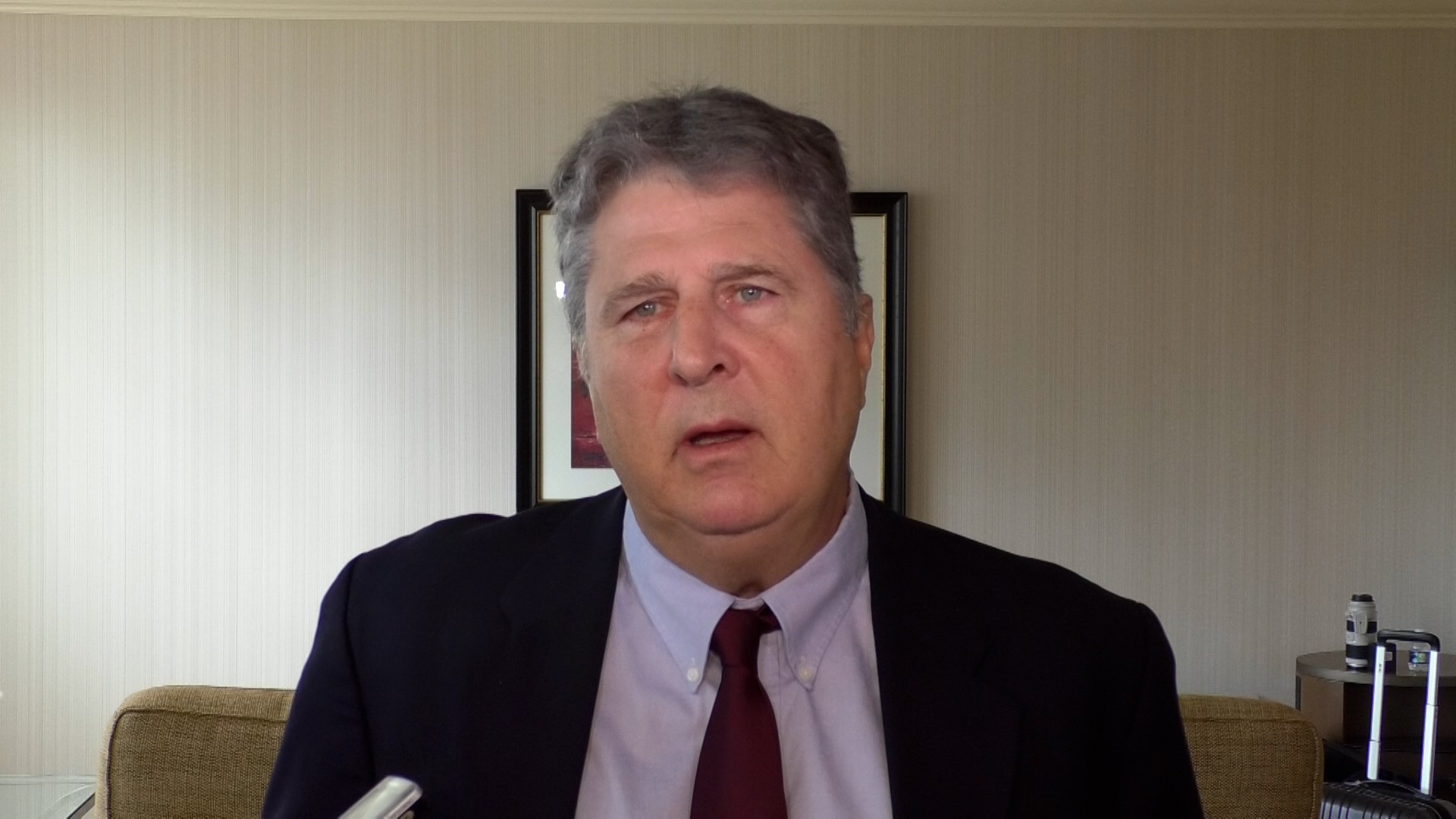 Mike Leach talks contract extension, future in Starkville - Home - WCBI ...