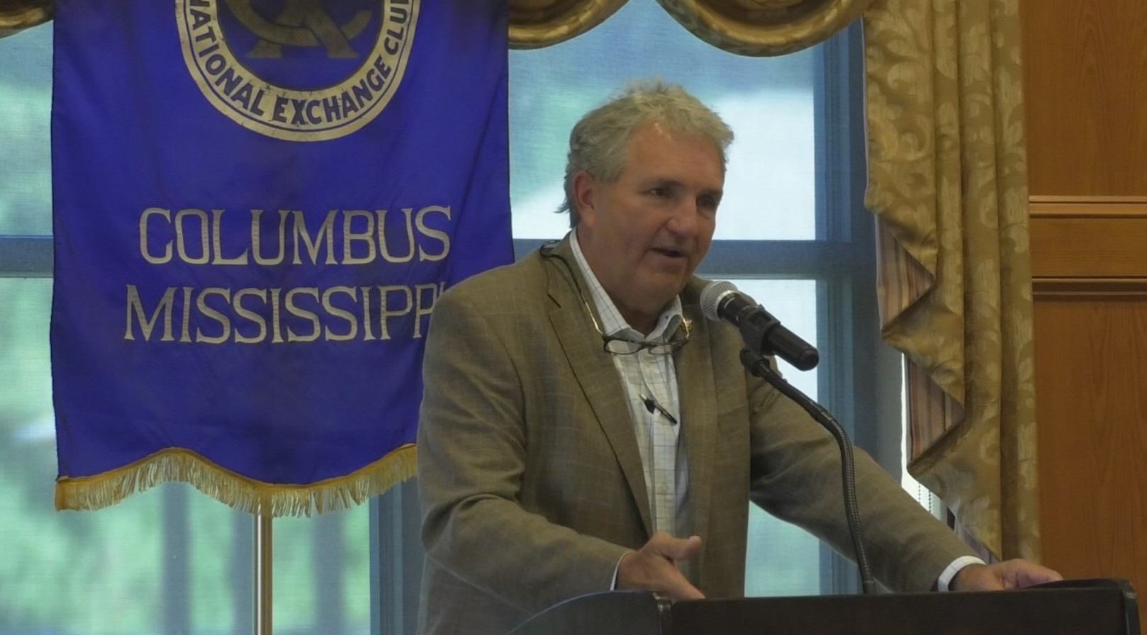 State Senator Chuck Younger gives legislative update