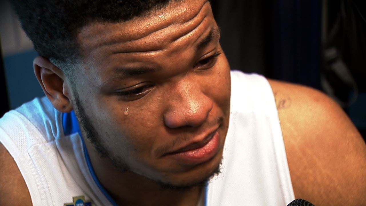 Kennedy Meeks Brought to Tears After Title Game Loss - WCCB Charlotte