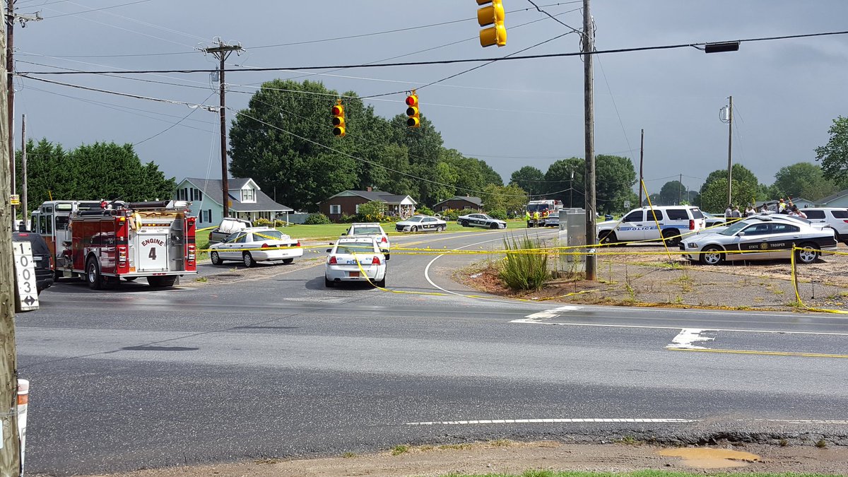 CMPD Chief Putney Speaks About Officer-Involved Shooting - WCCB Charlotte