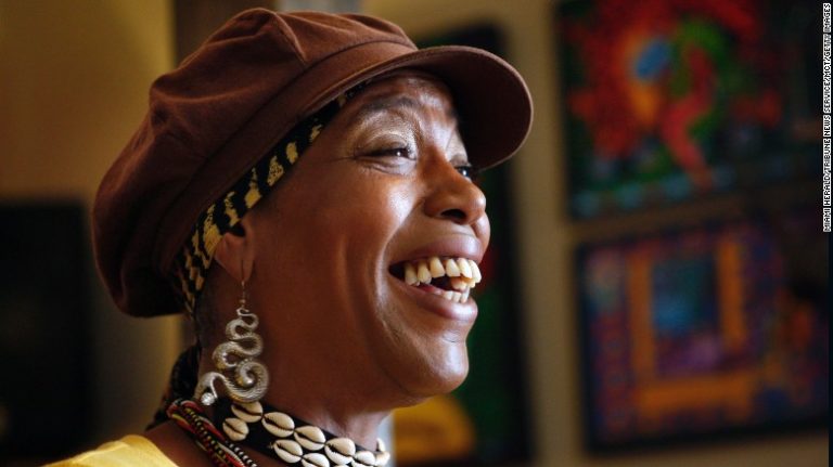 Youree Dell Harris Pitchwoman For The Psychic Readers Network - WCCB ...