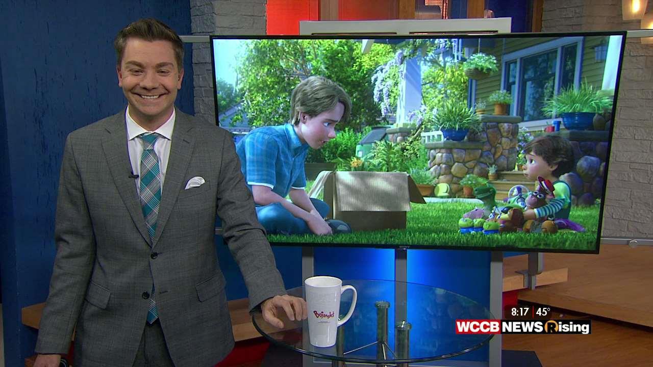 The Snark: The Bachelor Boot, Michelle's Portrait, Facebook Harassers ...