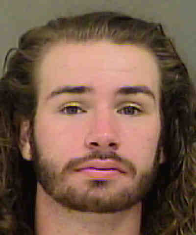 Michael Shortt Defrauding Innkeeper - WCCB Charlotte