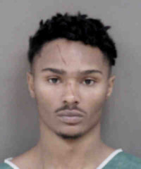 Jaquavis Banner Assault On A Female Felony Probation Violation Injury ...