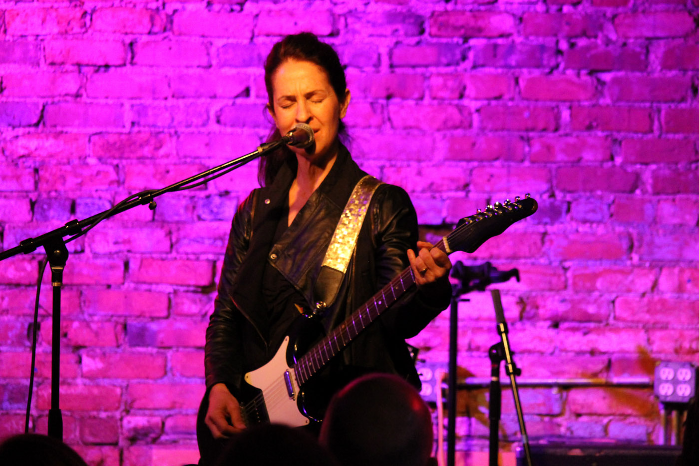 Blake Morgan And Tracy Bonham At The Evening Muse 020 - WCCB Charlotte