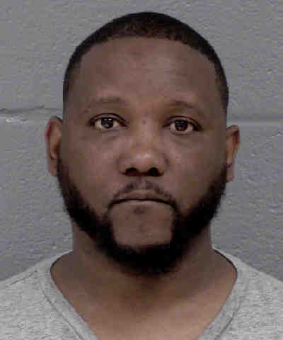 Travis Lock Possession With Intent To Sell Or Deliver Cocaine Resist ...