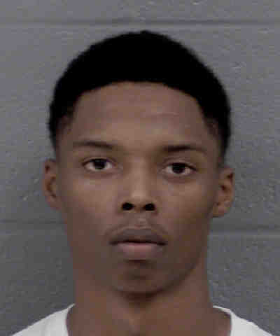 Monquavious Mcilwain Carrying Concealed Weapon - WCCB Charlotte