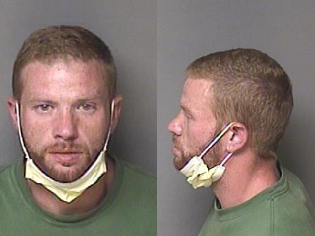 Matthew Thomas Fugitive Communicate Threat - WCCB Charlotte