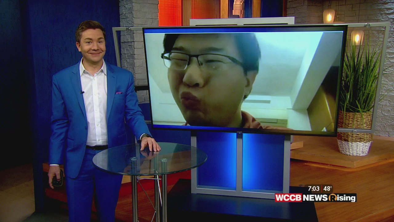 The Snark: Freak Show Smarts, Testy Tom on Temptation Island, Fake Snow ...