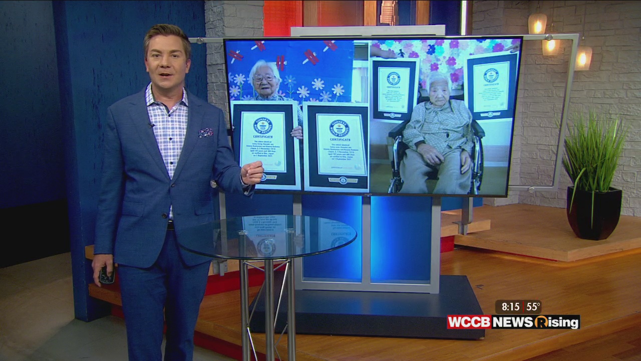 The Snark: 90 Day Fiance, The View Wazoo, Weird Chicken Fingers & Twins - WCCB Charlotte's CW