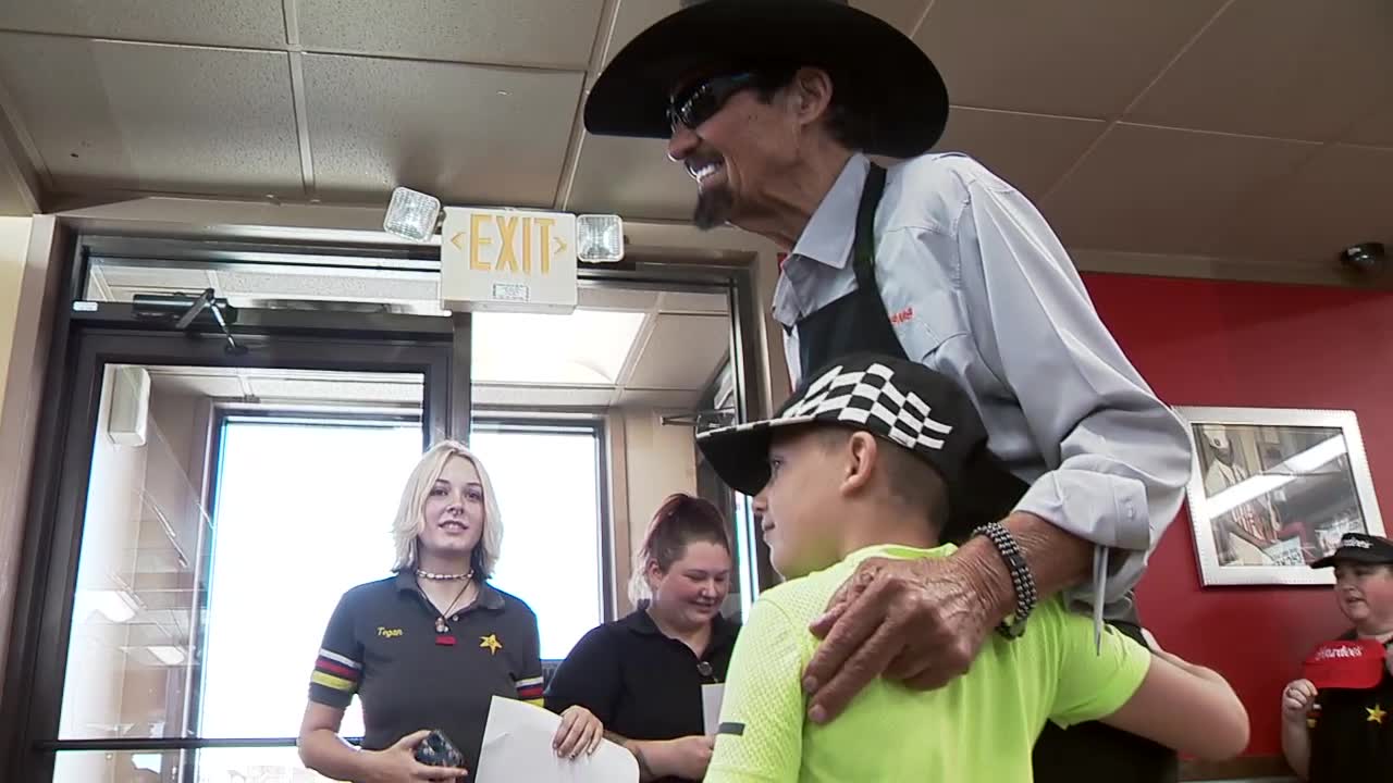 Richard Petty Gives "The Bird" to Hardee's Customers - WCCB Charlotte's CW