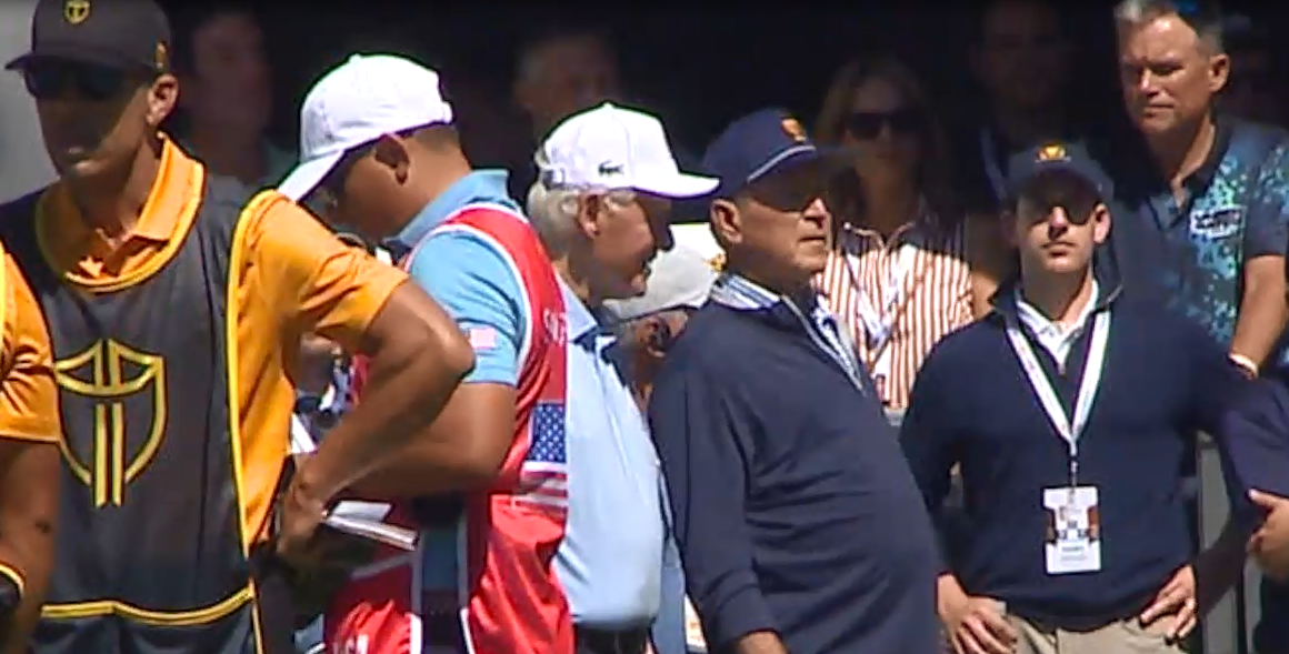 Former Presidents Bush & Clinton Attend President's Cup at Quail Hollow ...