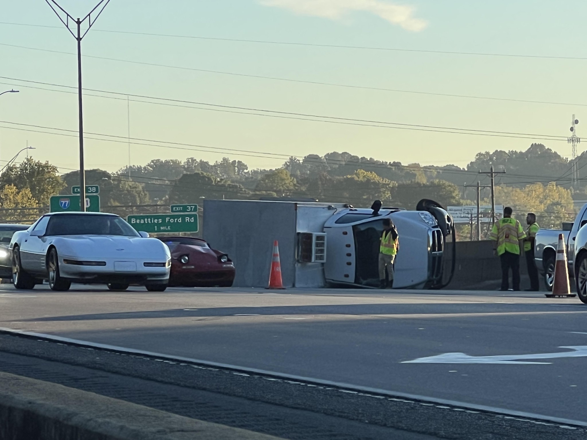 BREAKING: Large Crash on I-85 Southbound at Brookshire Blvd - WCCB ...