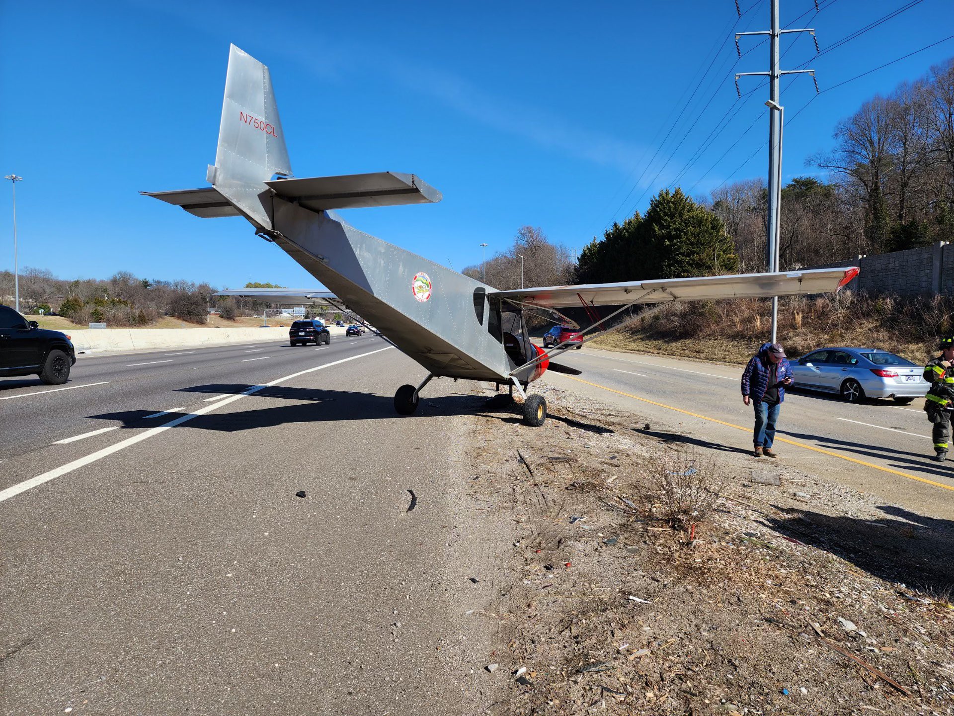 Plane Lands On Tennessee Interstate - WCCB Charlotte