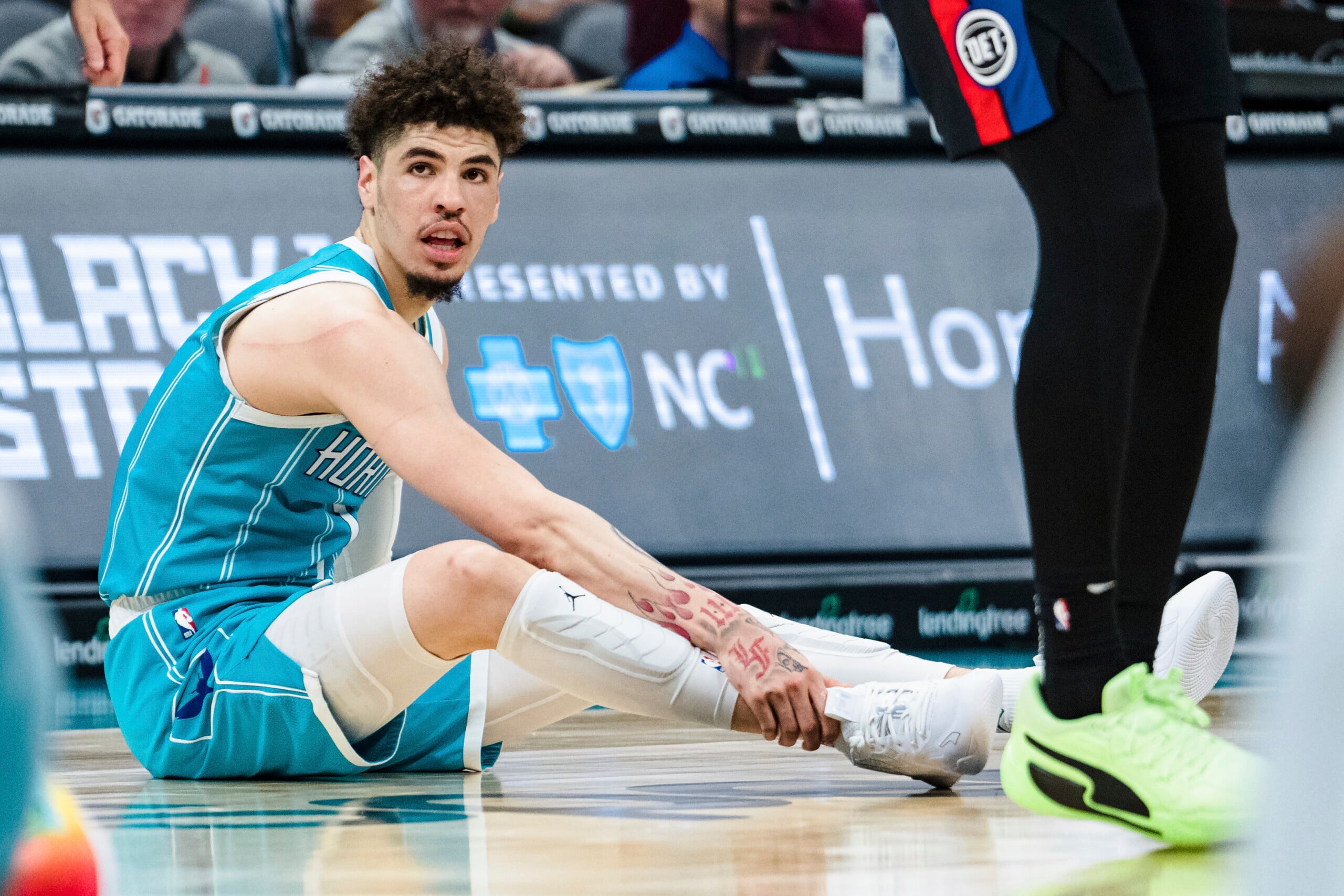 Hornets: LaMelo Ball Out For Season After Ankle Surgery - WCCB Charlotte