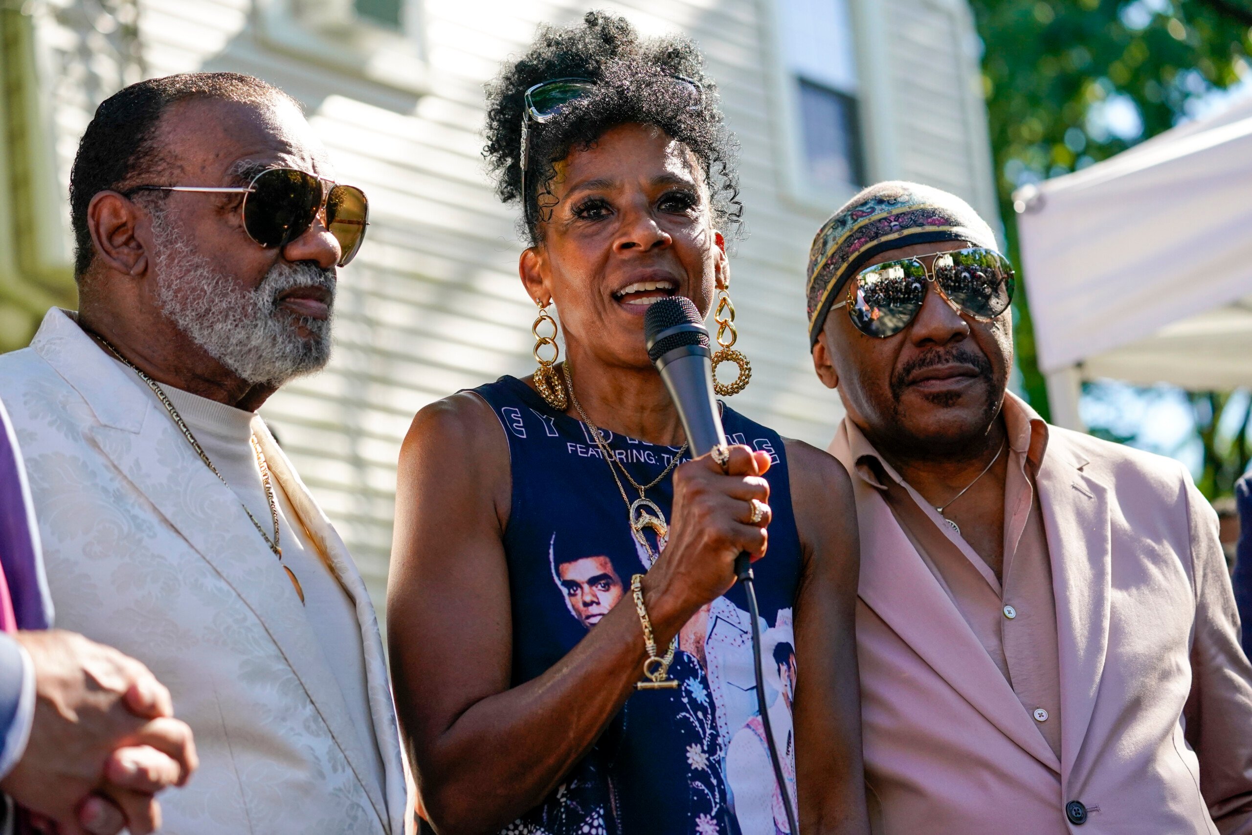 AP: Rudolph Isley, Founding Member Of Isley Brothers And Rock And Roll ...