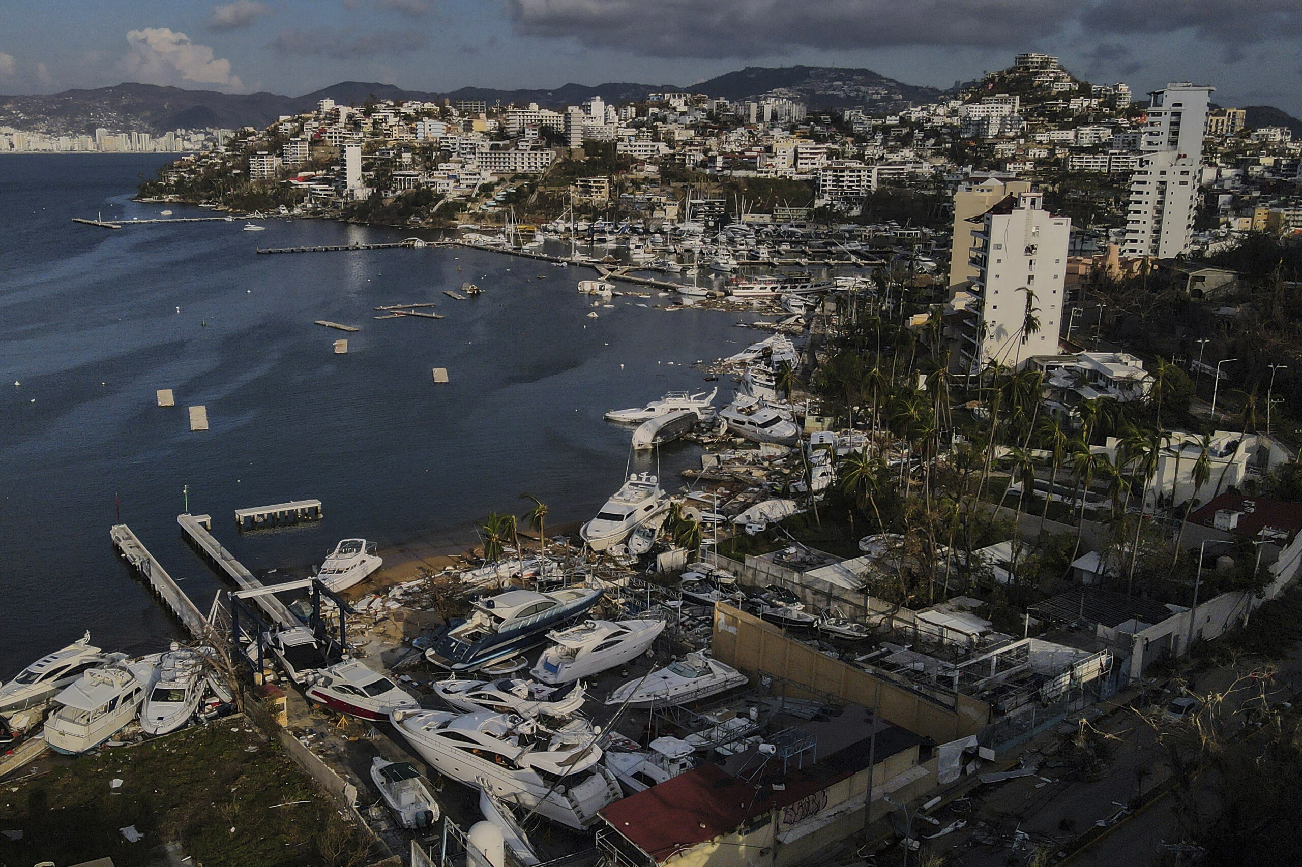 Two Hours Of Terror And Now Years Of Devastation For Acapulco's Poor In ...