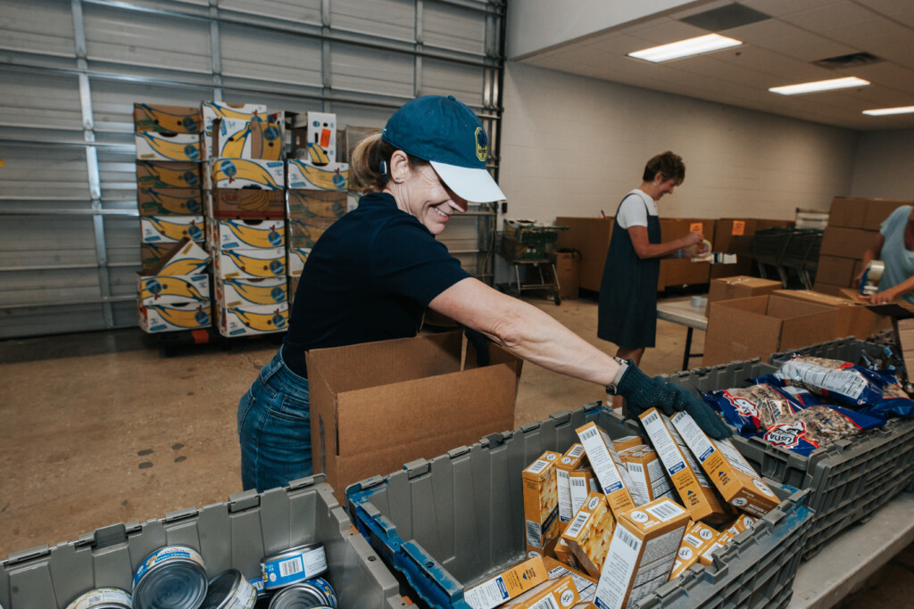 Nourish Up’s Hunger Hub Activity 6.11.24 — credit Kenny Richmond for ...