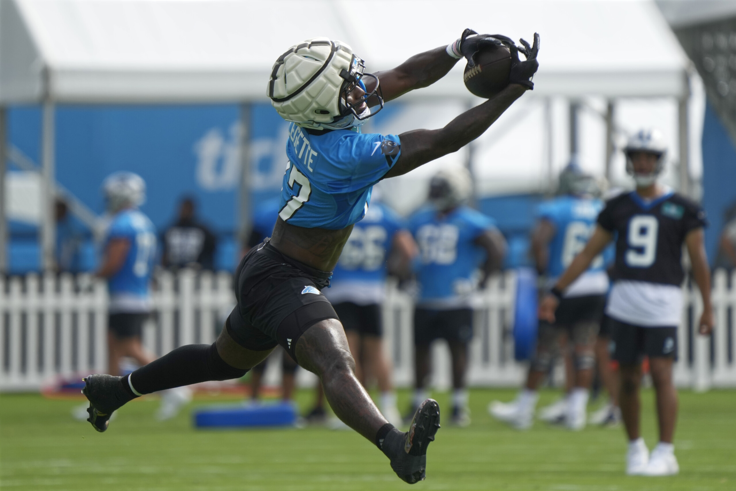 Panthers 1st-Round Pick Legette Frustrated Over First Practice, But ...