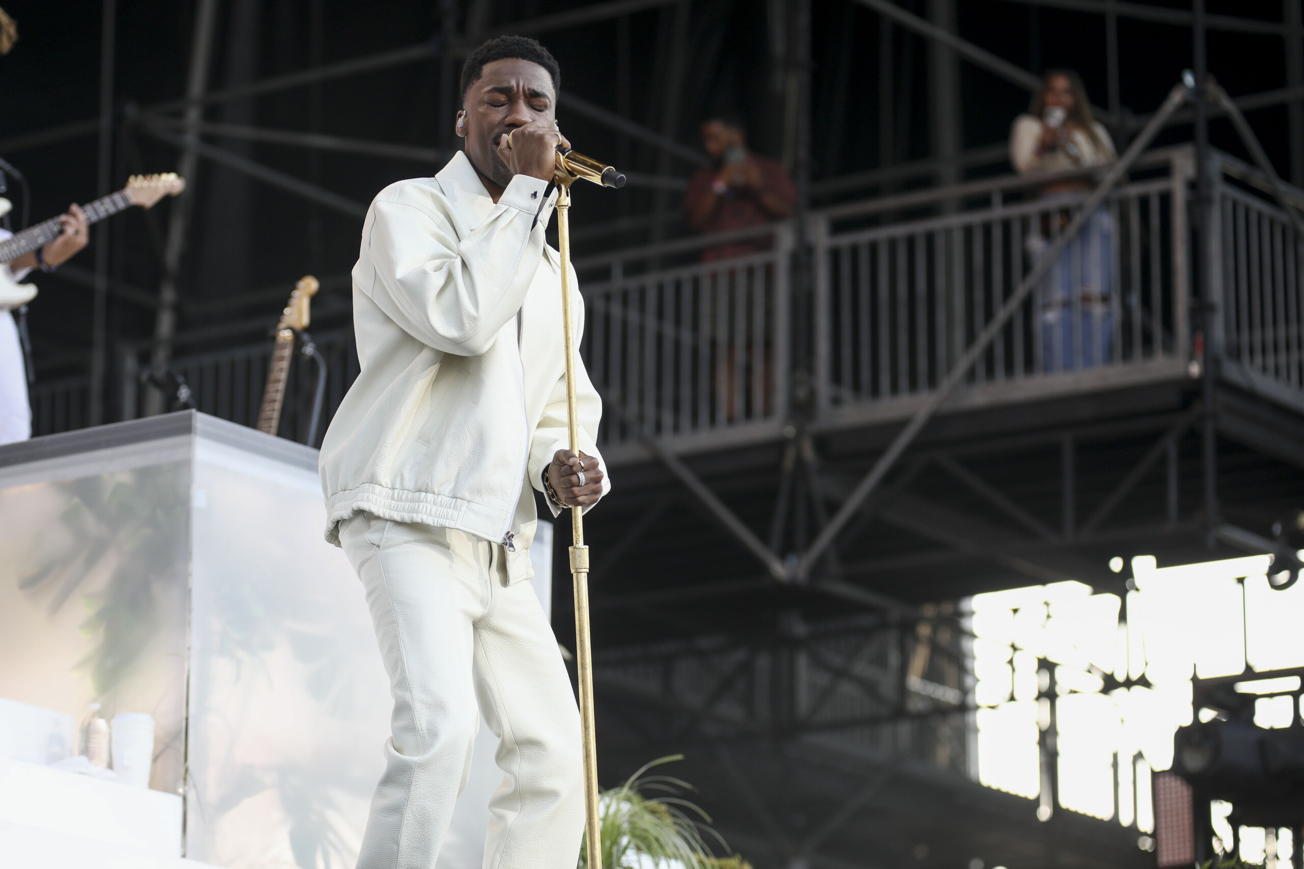 Giveon - WCCB Charlotte