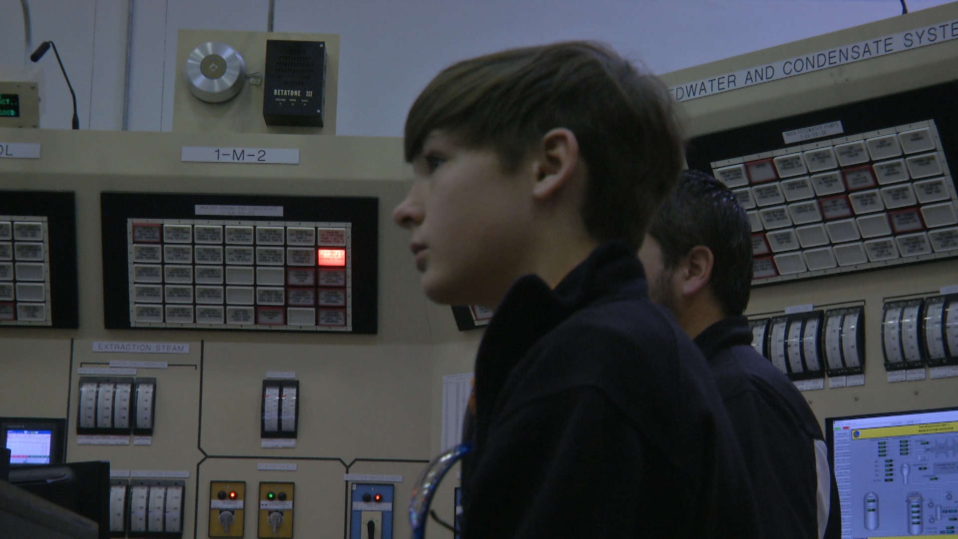 Boy who built nuclear fusion reactor gets tour of Sequoyah Nuclear ...