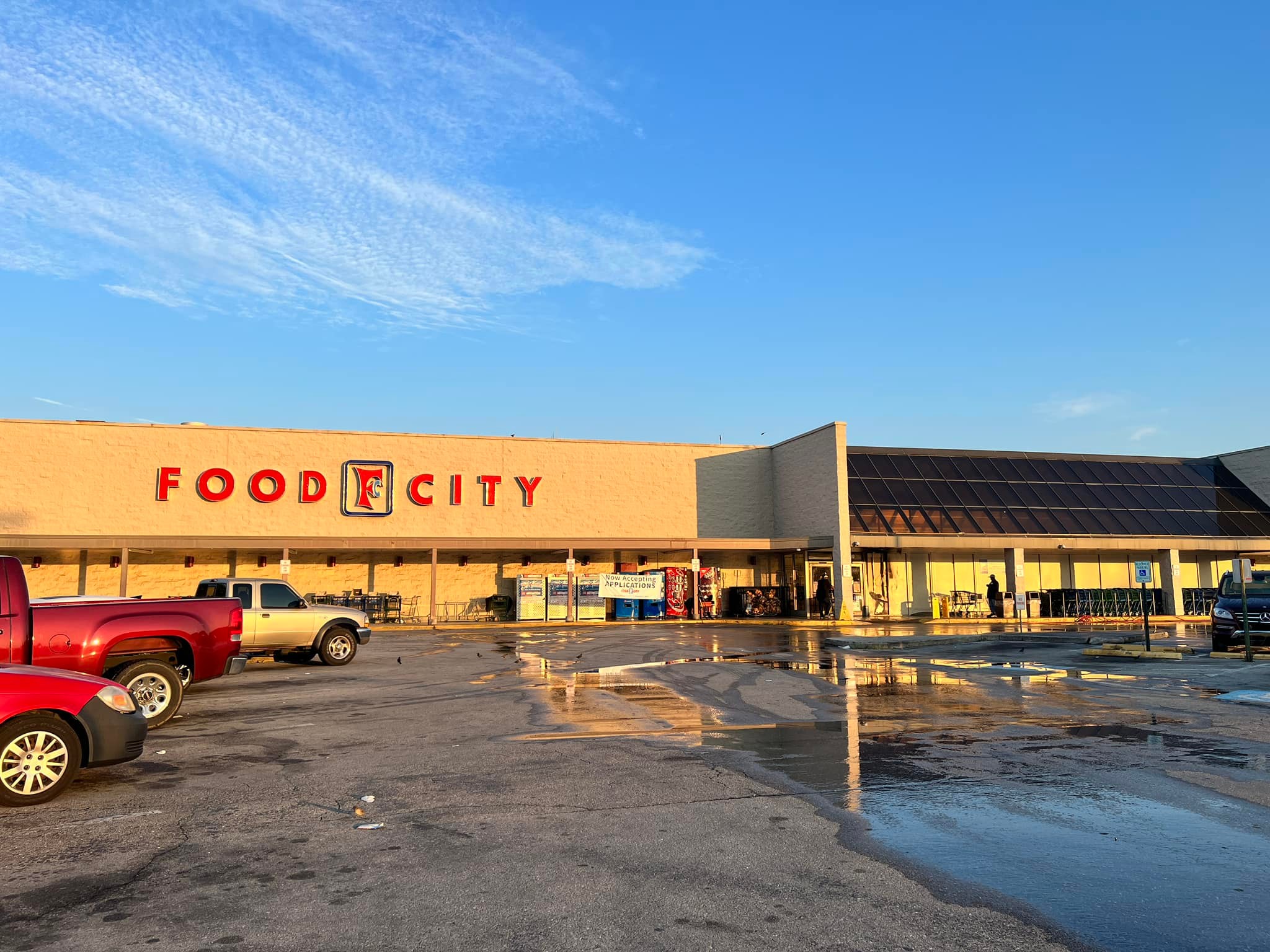 Suspect arrested for Food City fire - WDEF