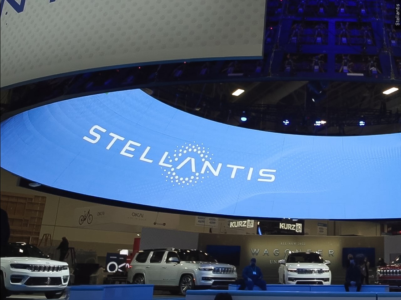 Stellantis issues "do not drive" warning for 225,000 vehicles with ...
