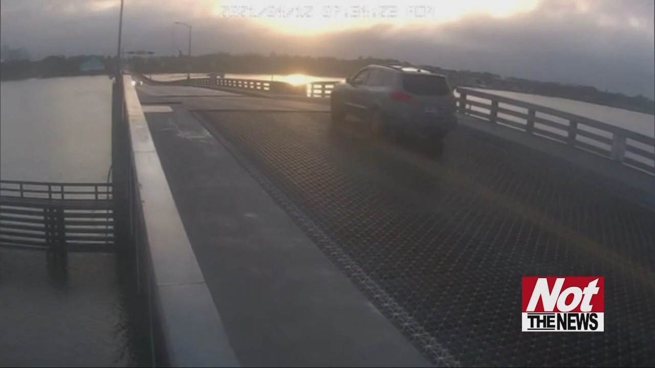 Driver Smashes Through Traffic Arm, Jumps Drawbridge as it Opens - WFXB