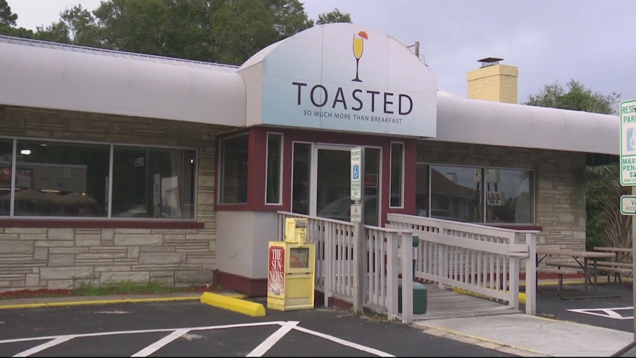 Lunch Classics and Trending Cocktails Make the Perfect Menu at Toasted ...
