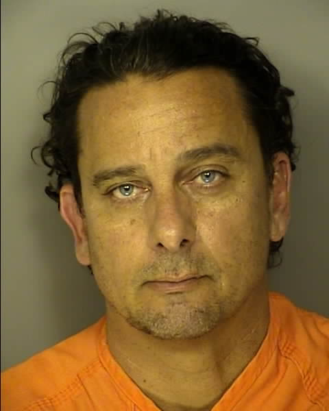 COLON-RODRIGUEZ, RAFAEL ANGEL - ASSAULT & BATTERY 3RD DEGREE - WFXB