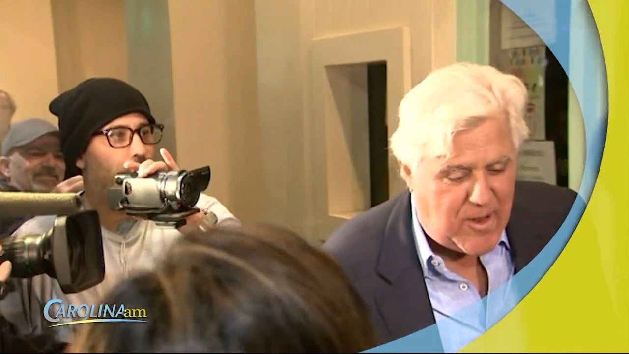 Jay Leno Returns to Stage After Burn Injuries - WFXB
