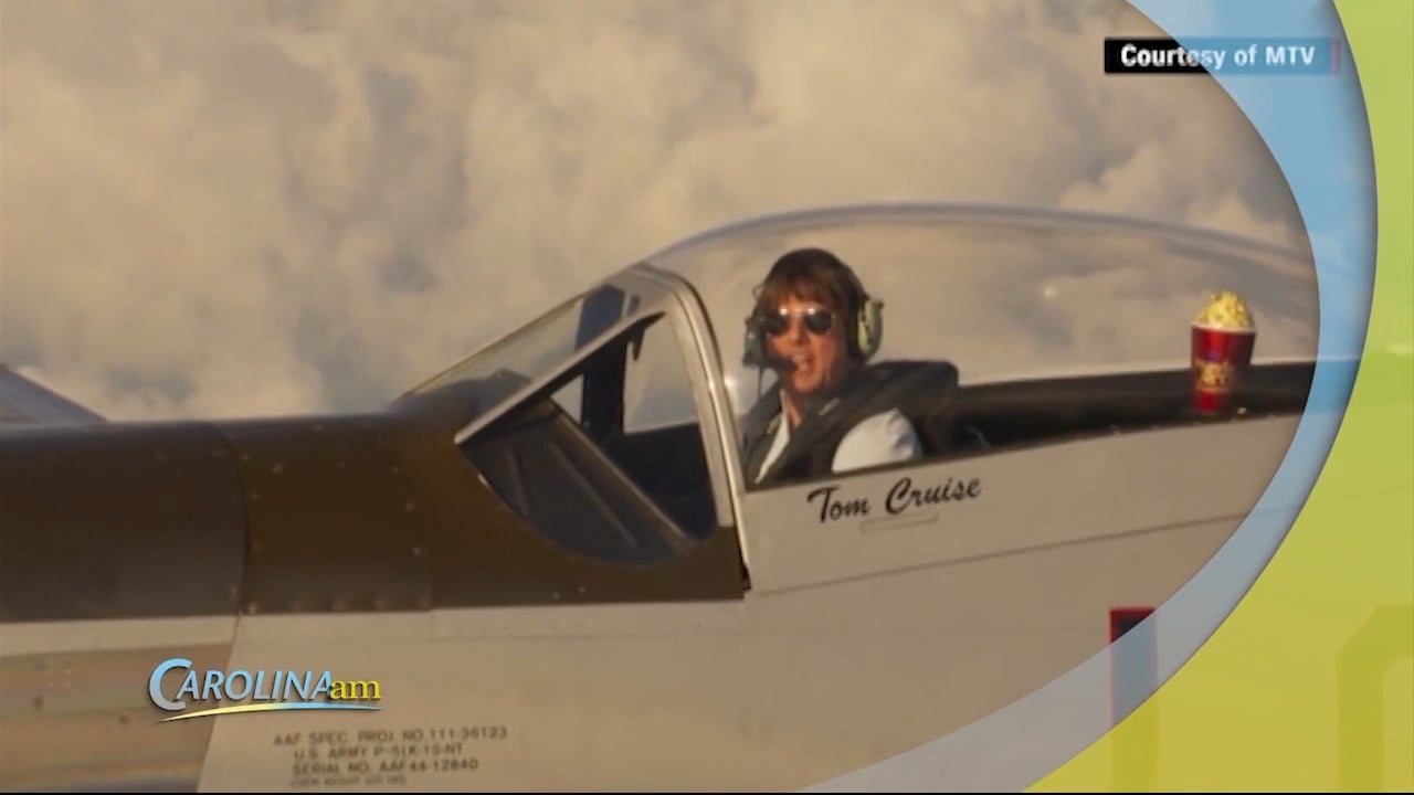 Tom Cruise Accepts MTV Award While Flying a Plane - WFXB
