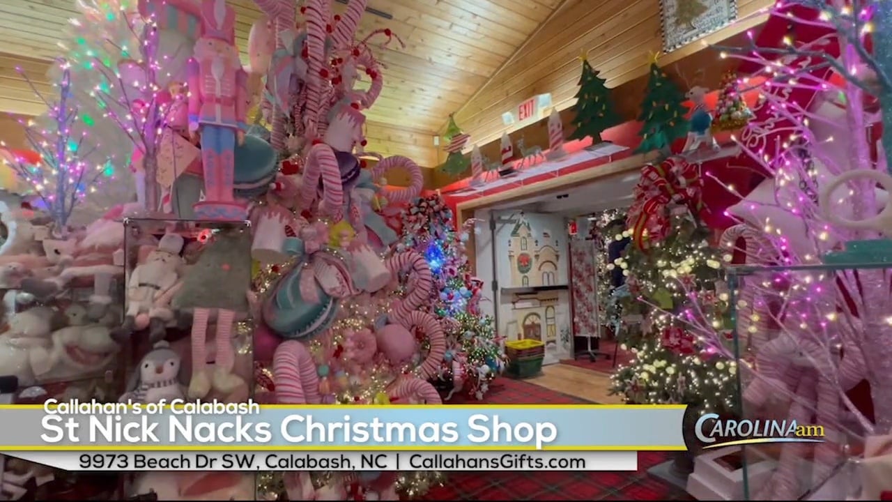 How to Create a Show-Stopping Christmas Tree with St. Nick Nack's! - WFXB