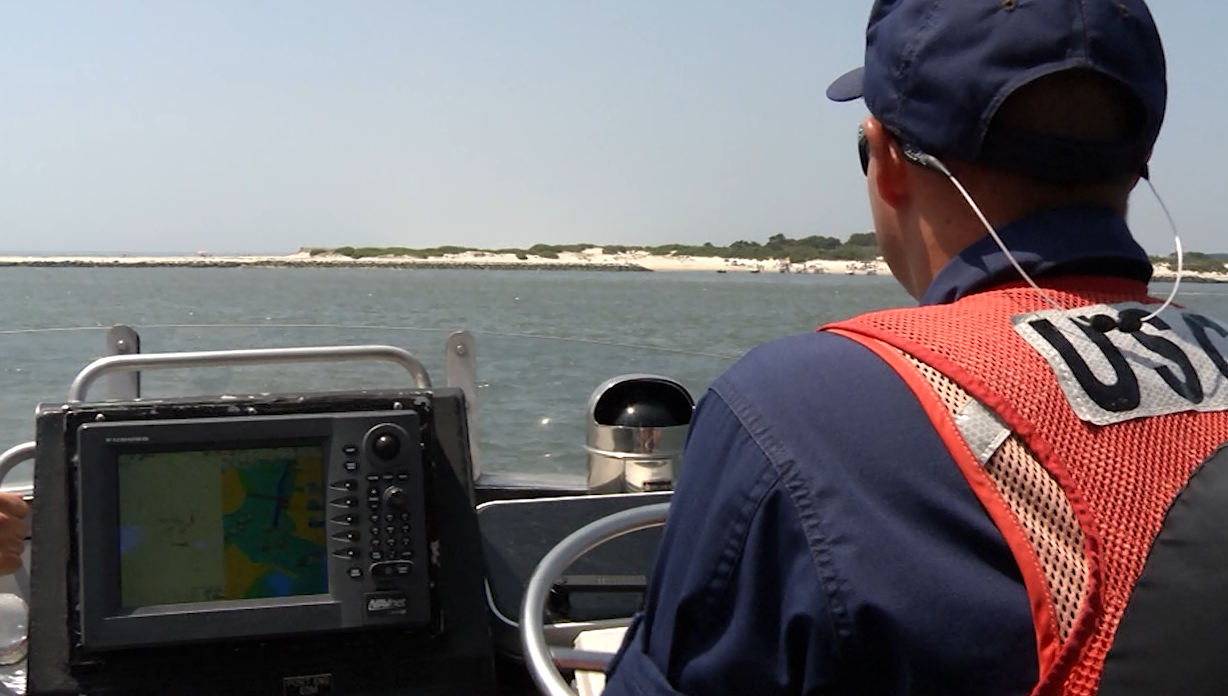 Coast Guard takes 47 ABC to "air box" - 47abc
