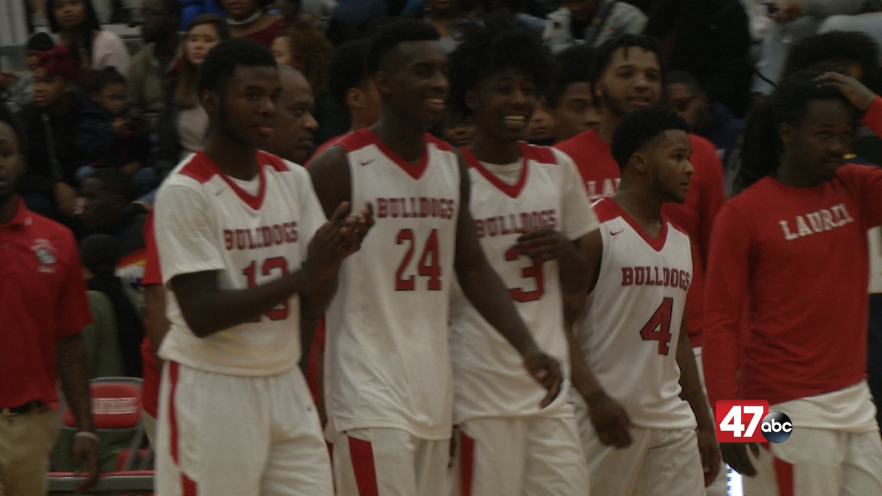 Laurel stays undefeated with win over rival Seaford - 47abc