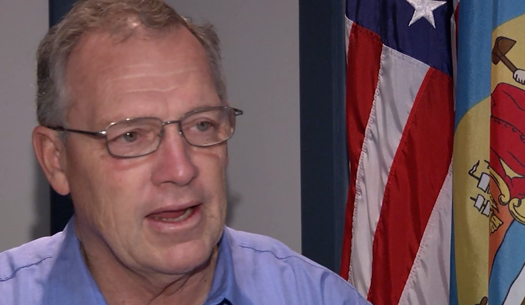 State House Representative discusses stolen valor bill - 47abc