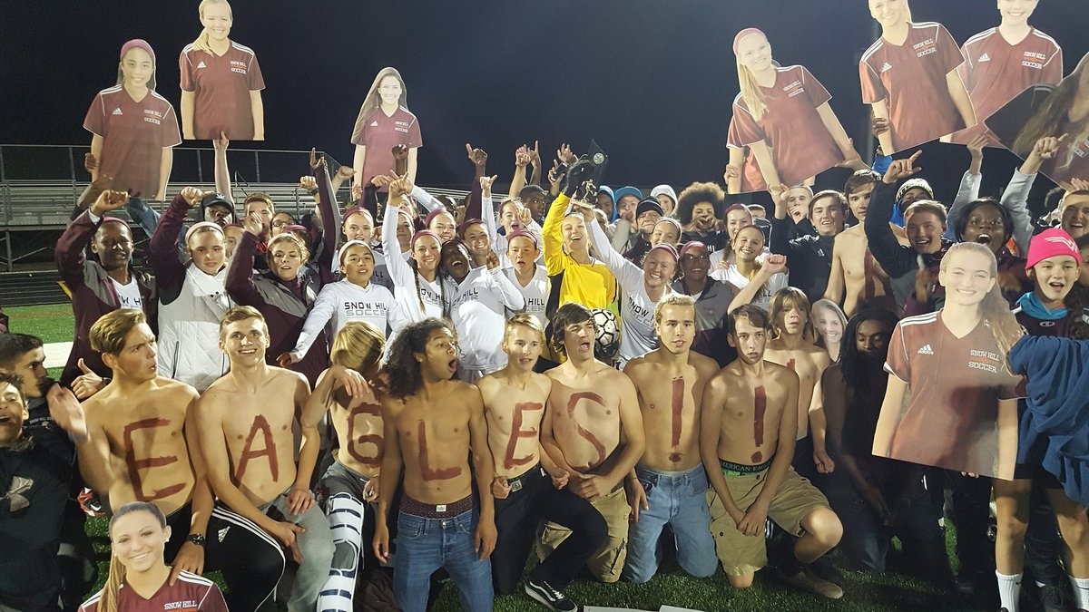 Party Like Its 1999! Eagles Rise Up For Bayside Crown! - 47abc
