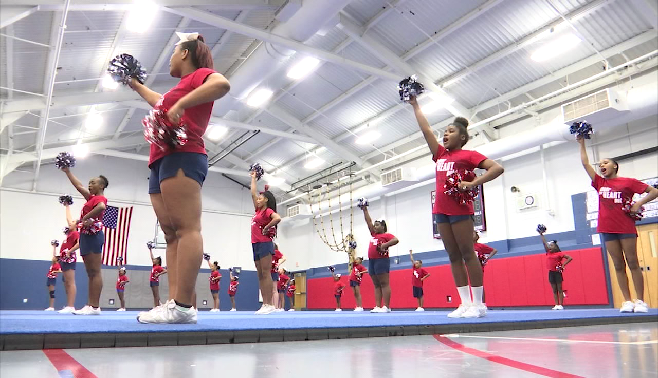 Delaware cheerleading team in need of donations to compete in national ...