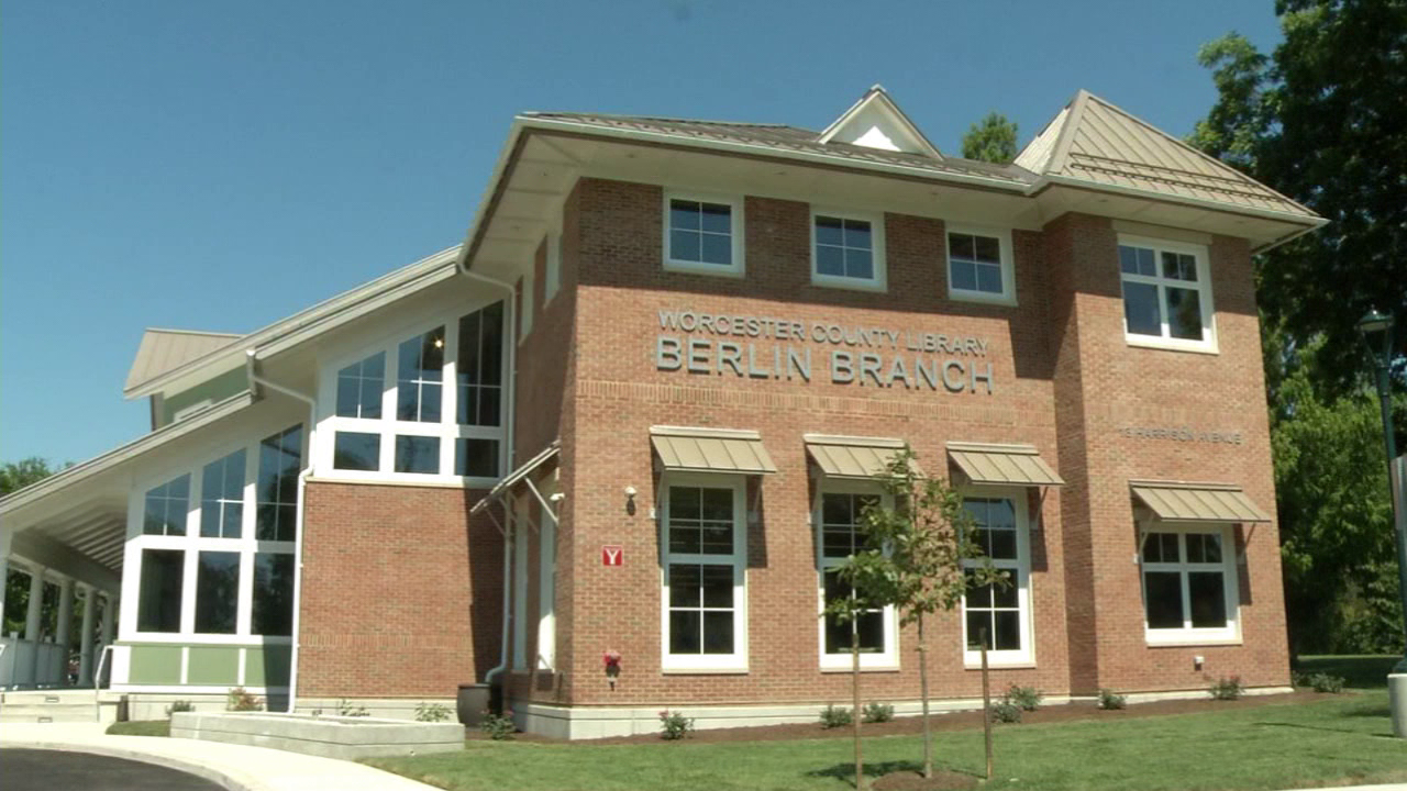 Berlin opens up brand new library - 47abc