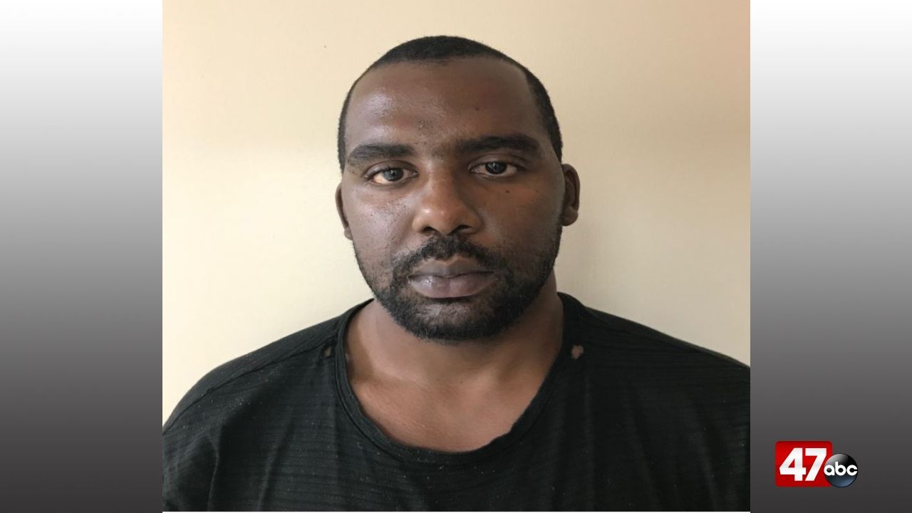 Hombre arrestado después de haber cortado supuestamente a dos ...