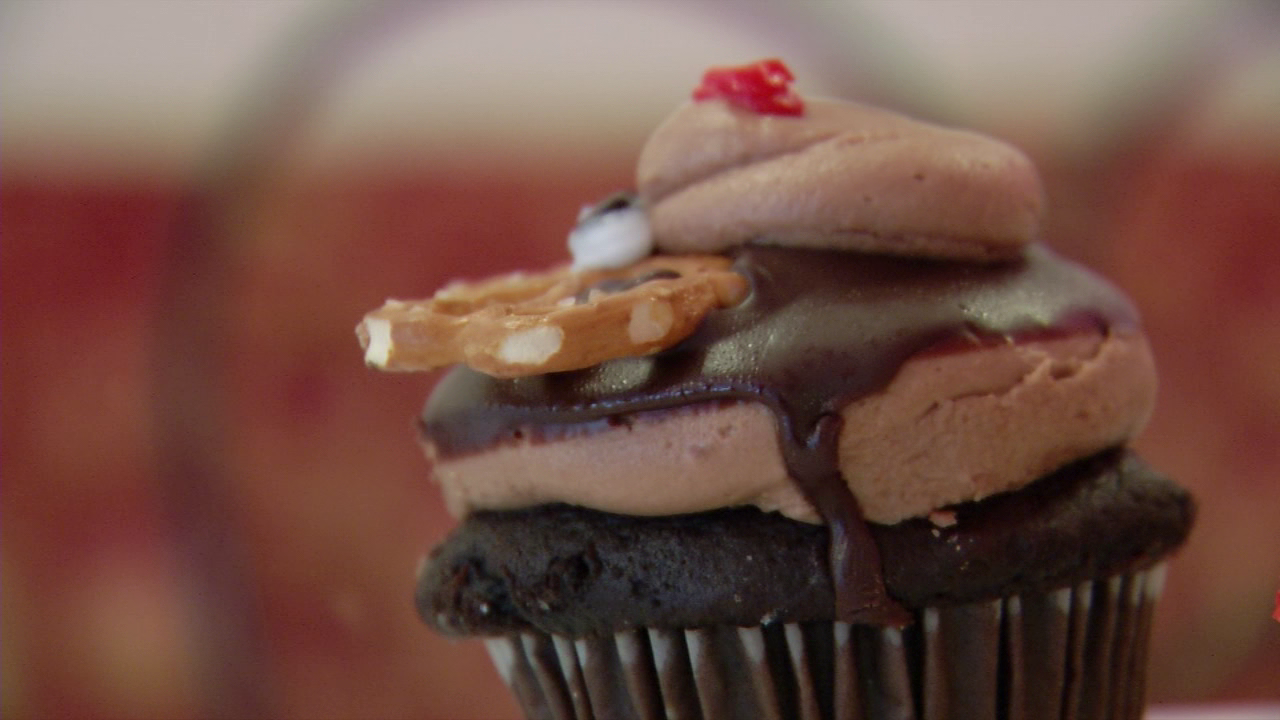 Foodie Friday: Cake Art - 47abc