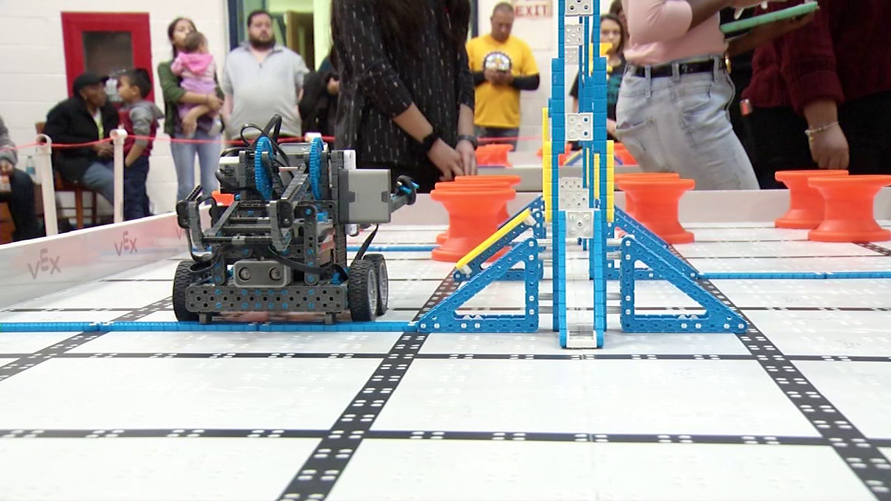 Superbots teach school children life lessons, as well as STEM - 47abc