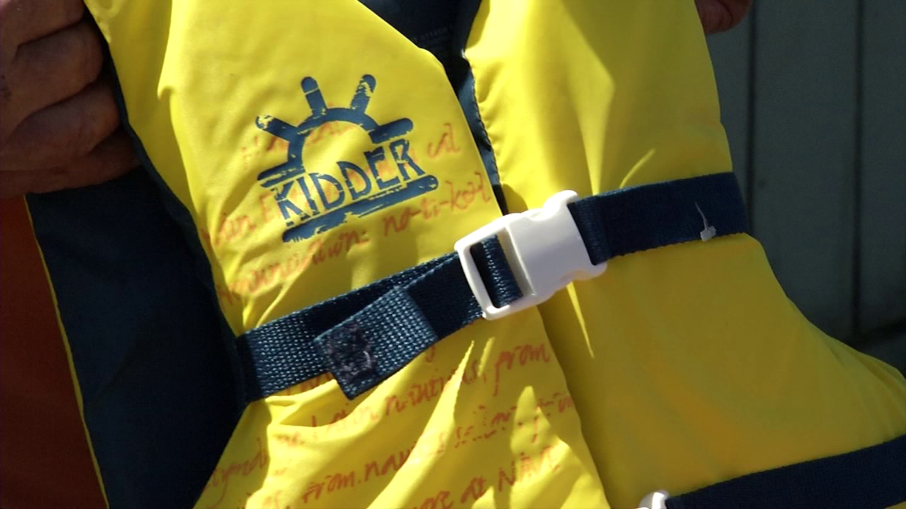 DNREC announces free Life Jacket Loaner Program - 47abc