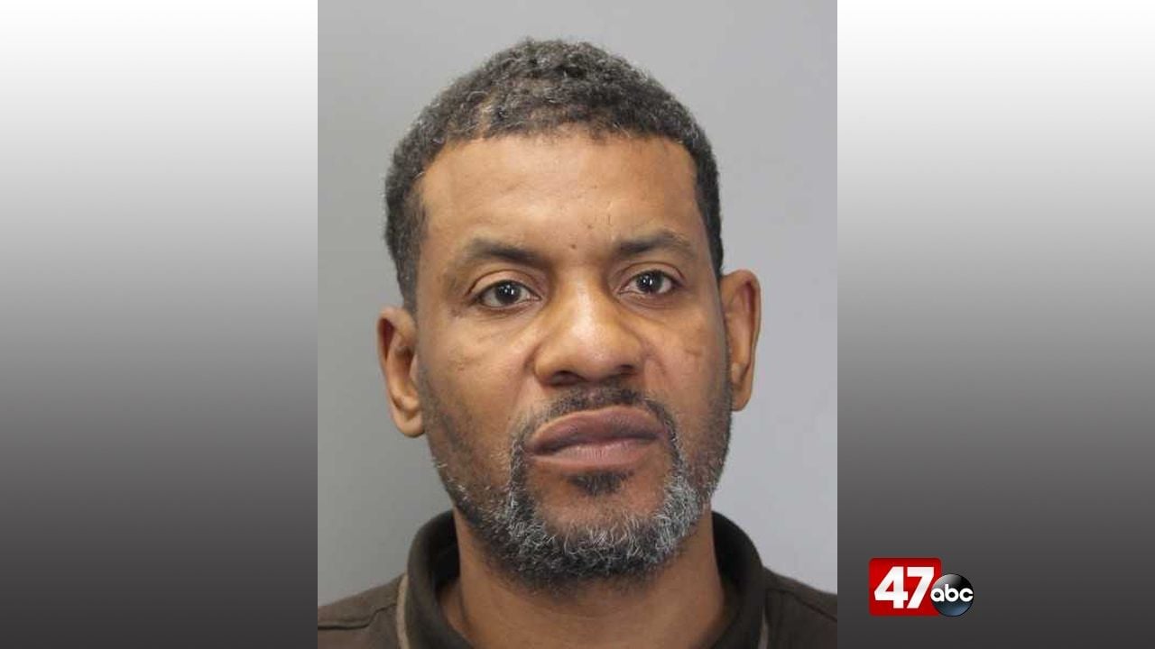 Dover man arrested on burglary charges - 47abc