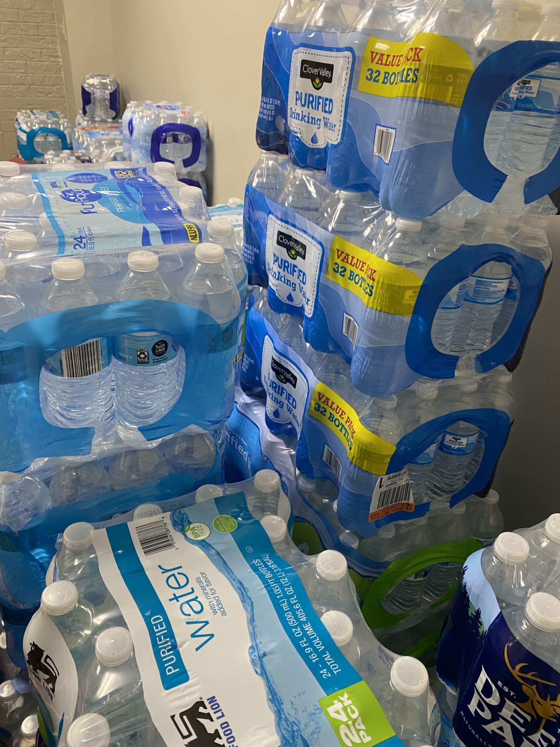 Water bottle drive to help Kentucky residents - 47abc