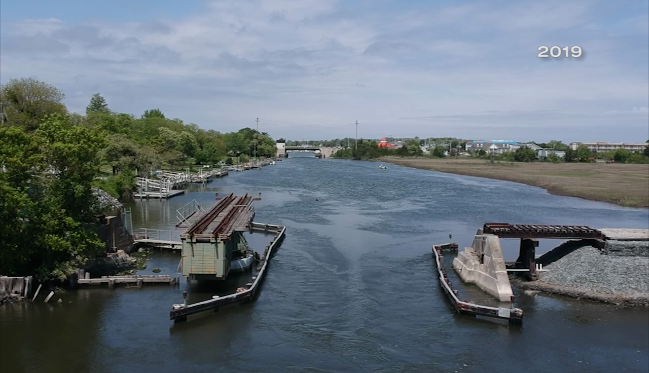 Historic Lewes Swing Bridge moved to new location - 47abc