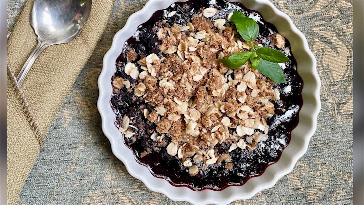Cooking with Lynn: Blueberry cobbler - 47abc