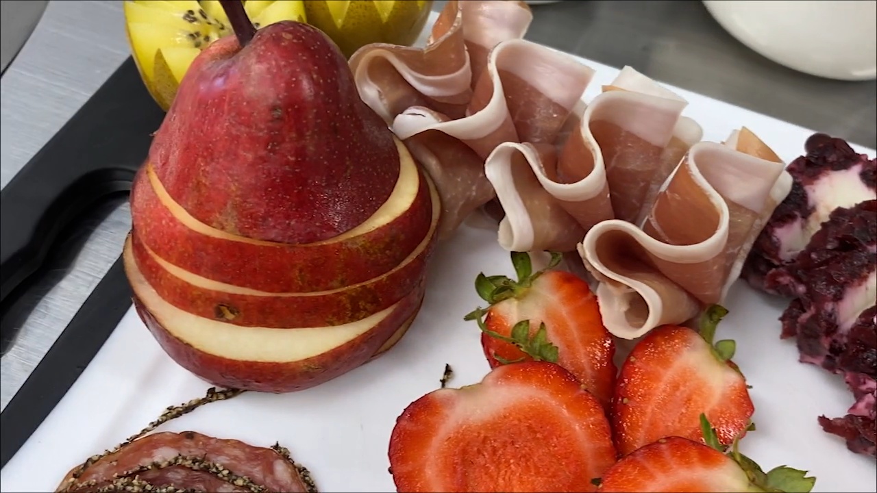 Foodie Friday: The Modern Graze - 47abc