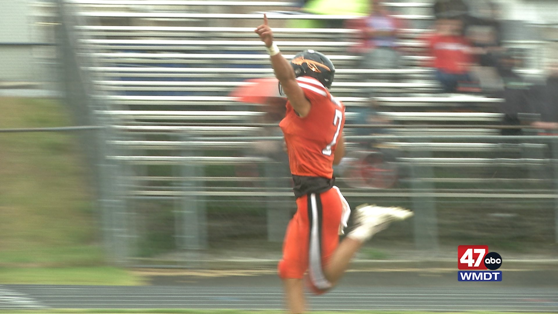 Kevin O'Connor lifts the Warriors over the Bulldogs - 47abc