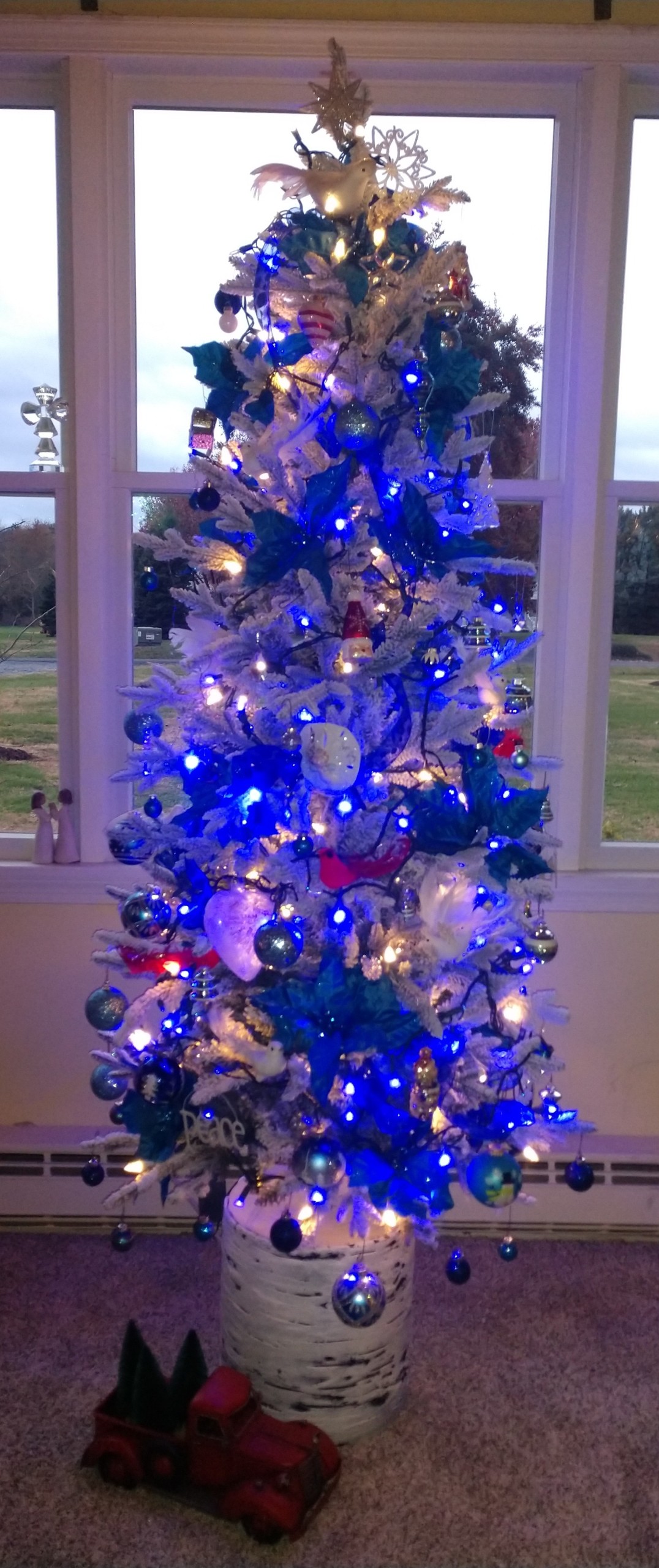 Holiday Christmas tree safety in your home - 47abc